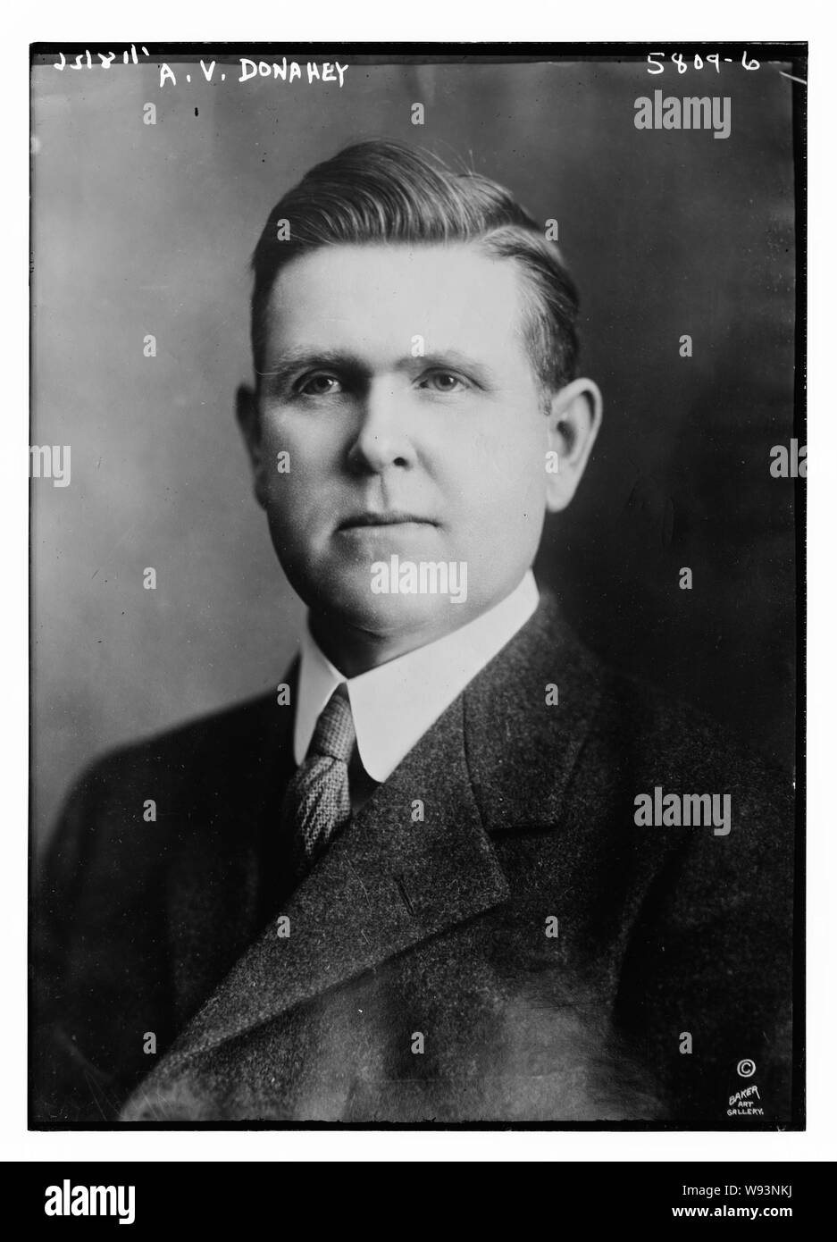 Donahey hi-res stock photography and images - Alamy