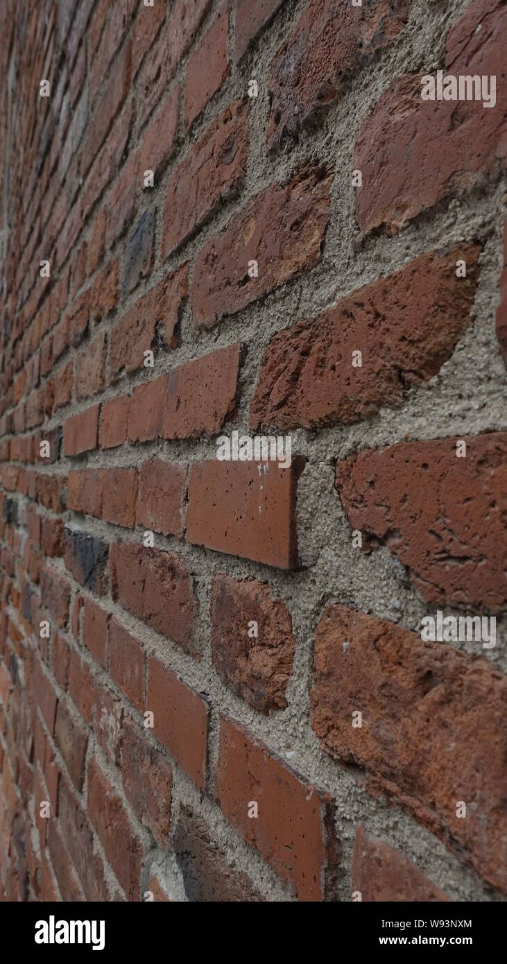 Bricks red hi-res stock photography and images - Alamy