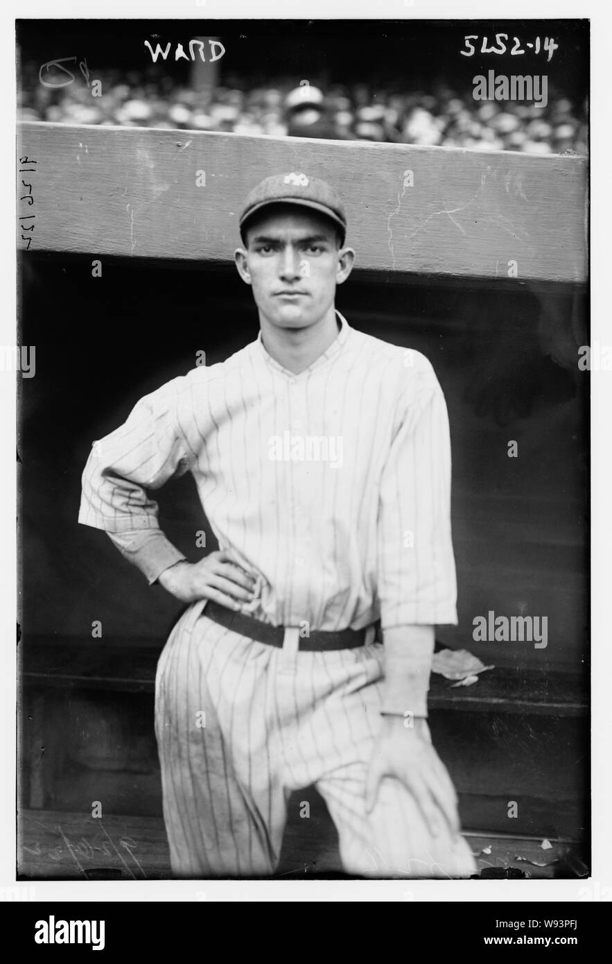 Aaron ward hi-res stock photography and images - Alamy