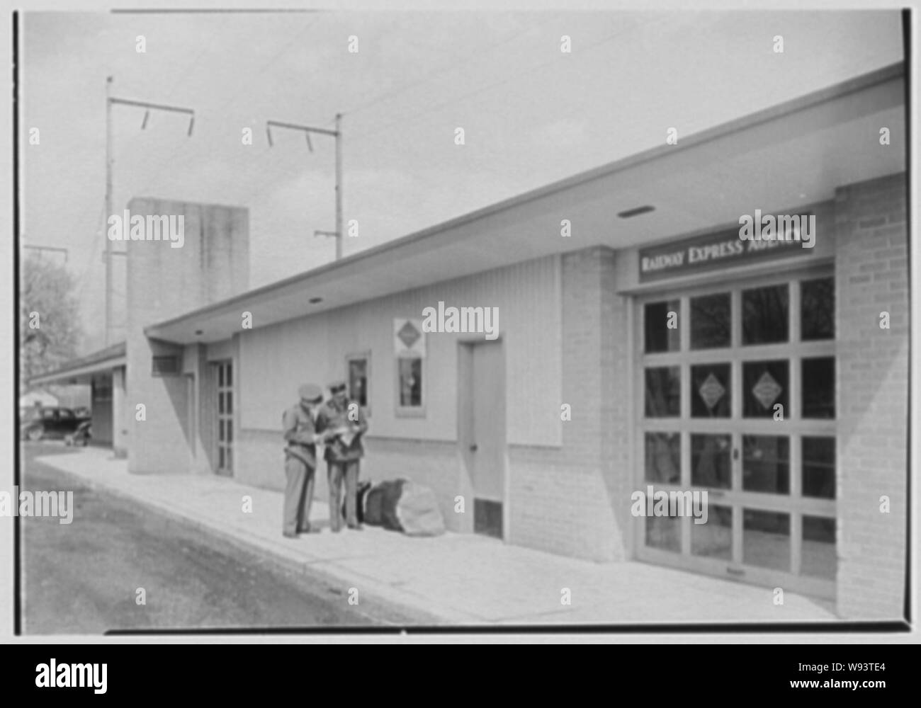 Aberdeen Station, Pennsylvania Railroad, Aberdeen, Maryland Stock Photo ...