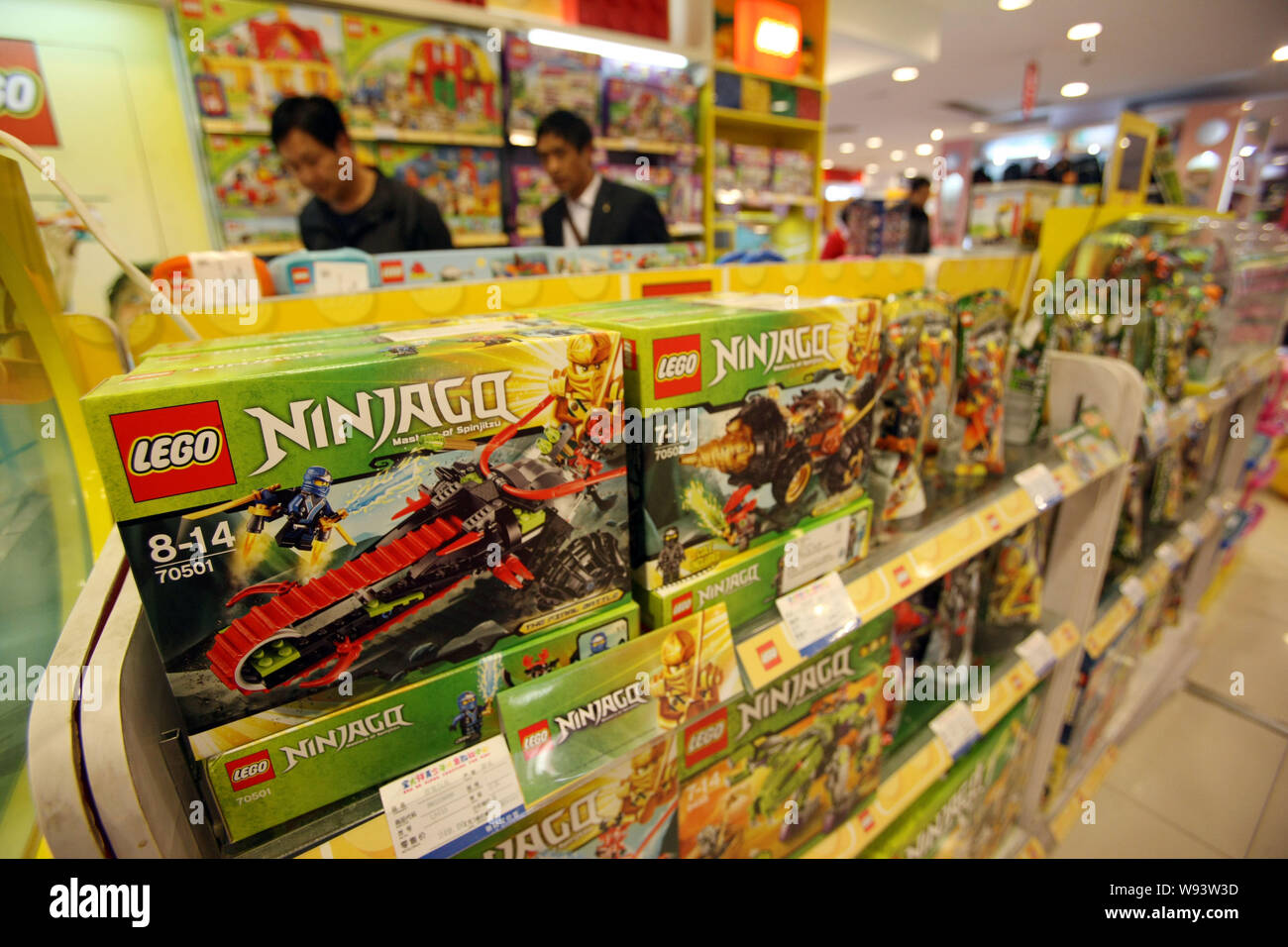 Kids only hi-res stock photography and images - Alamy