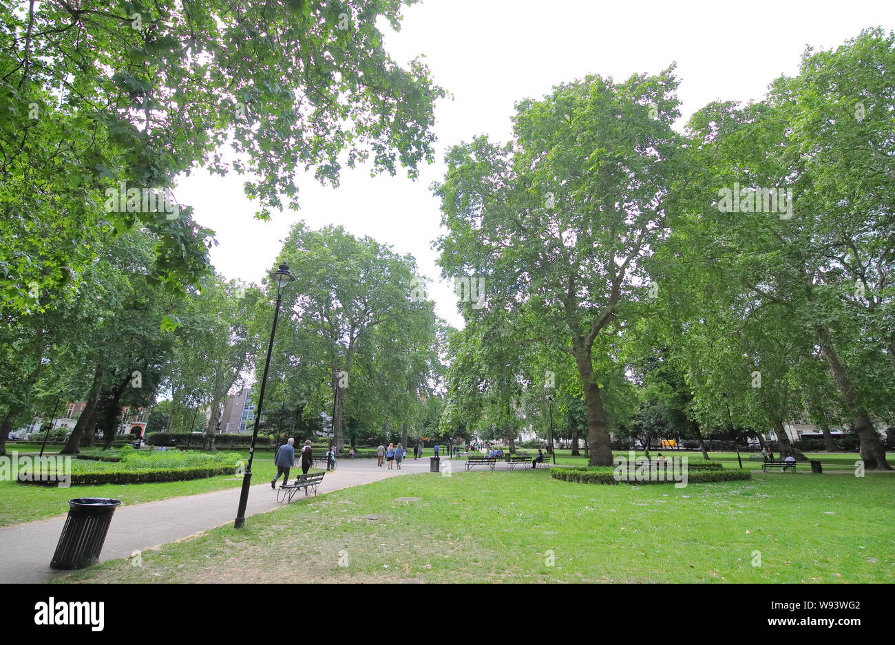 Russell Square park garden London UK Stock Photo - Alamy