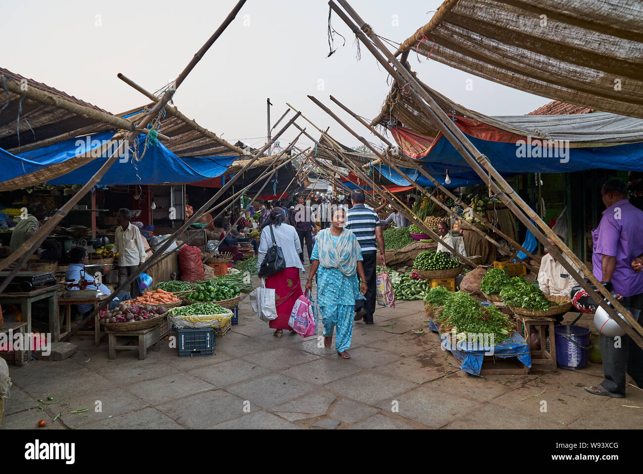 Devaraja fruit and vegetable market, Mysore, Karnataka, India Stock ...