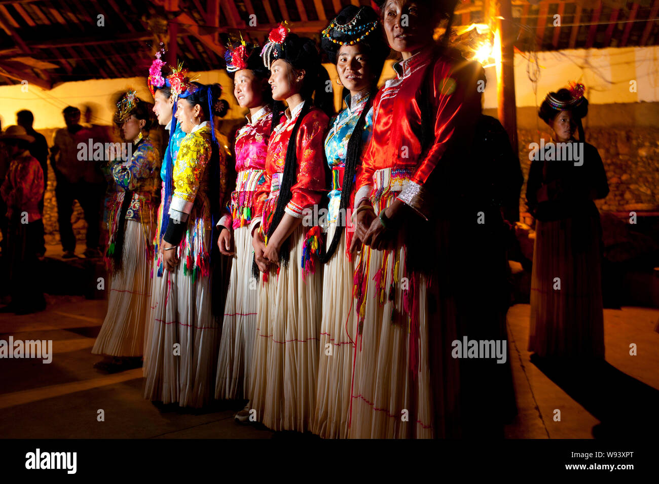 Mosuo women hi-res stock photography and images - Alamy