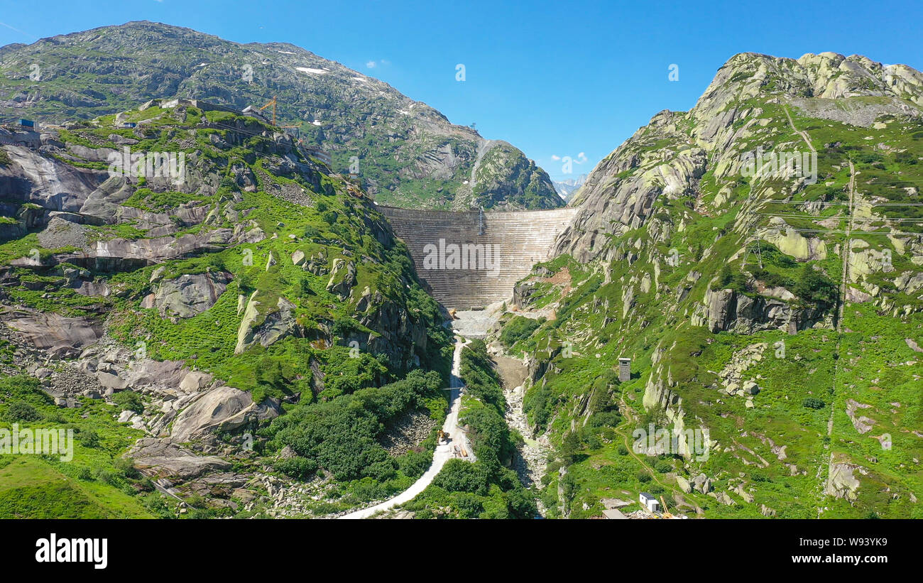 Swiss alps from above hi-res stock photography and images - Alamy