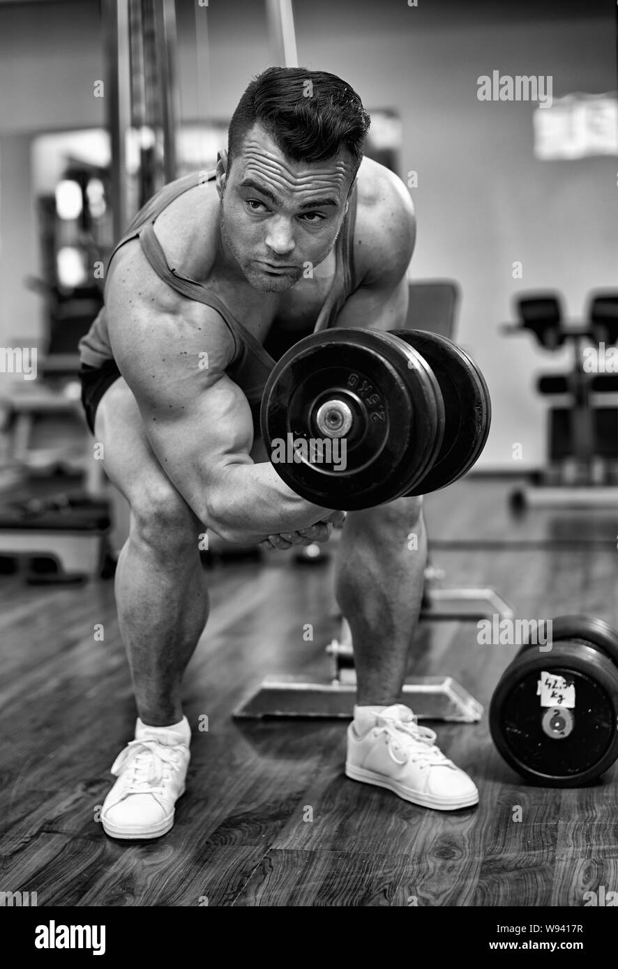 People workout in gym Black and White Stock Photos & Images - Alamy