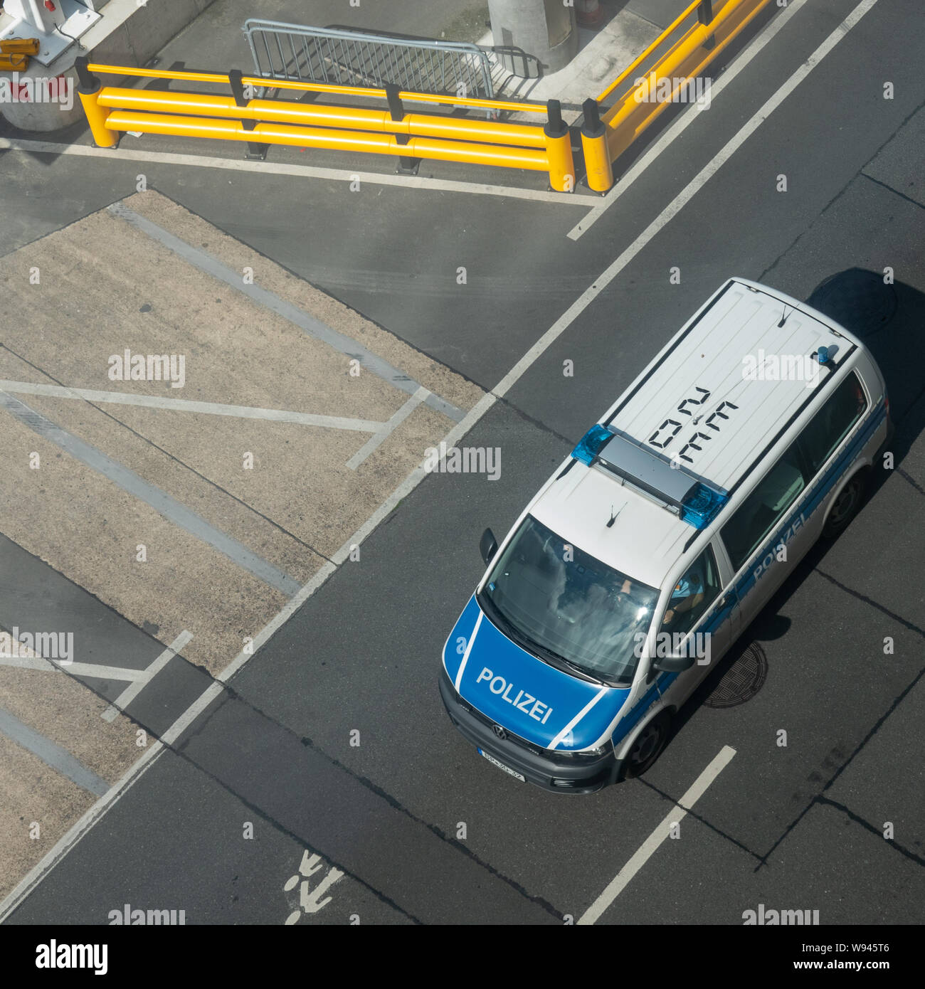 Vw bus roof hi-res stock photography and images - Alamy