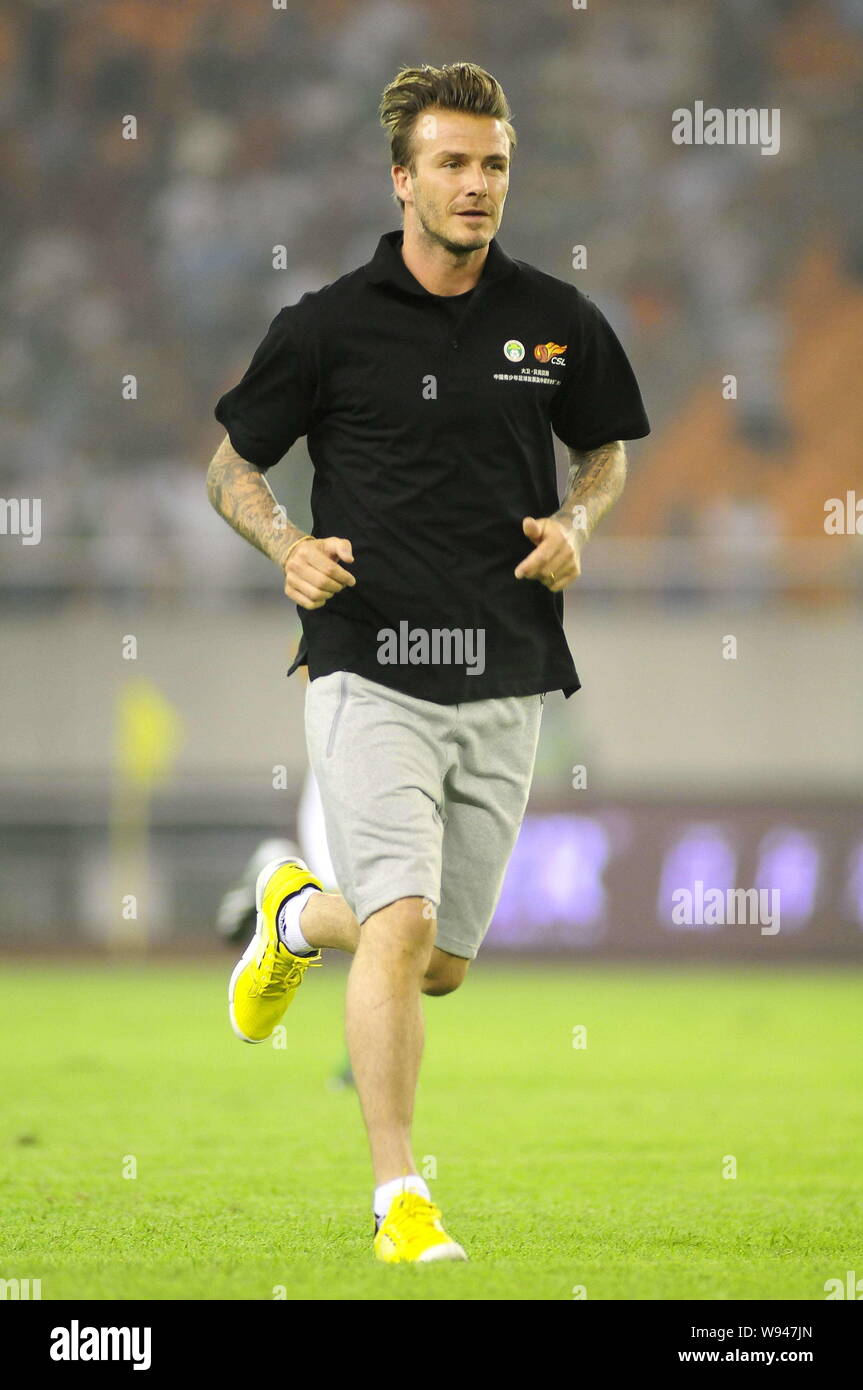 Young david beckham hi-res stock photography and images - Alamy