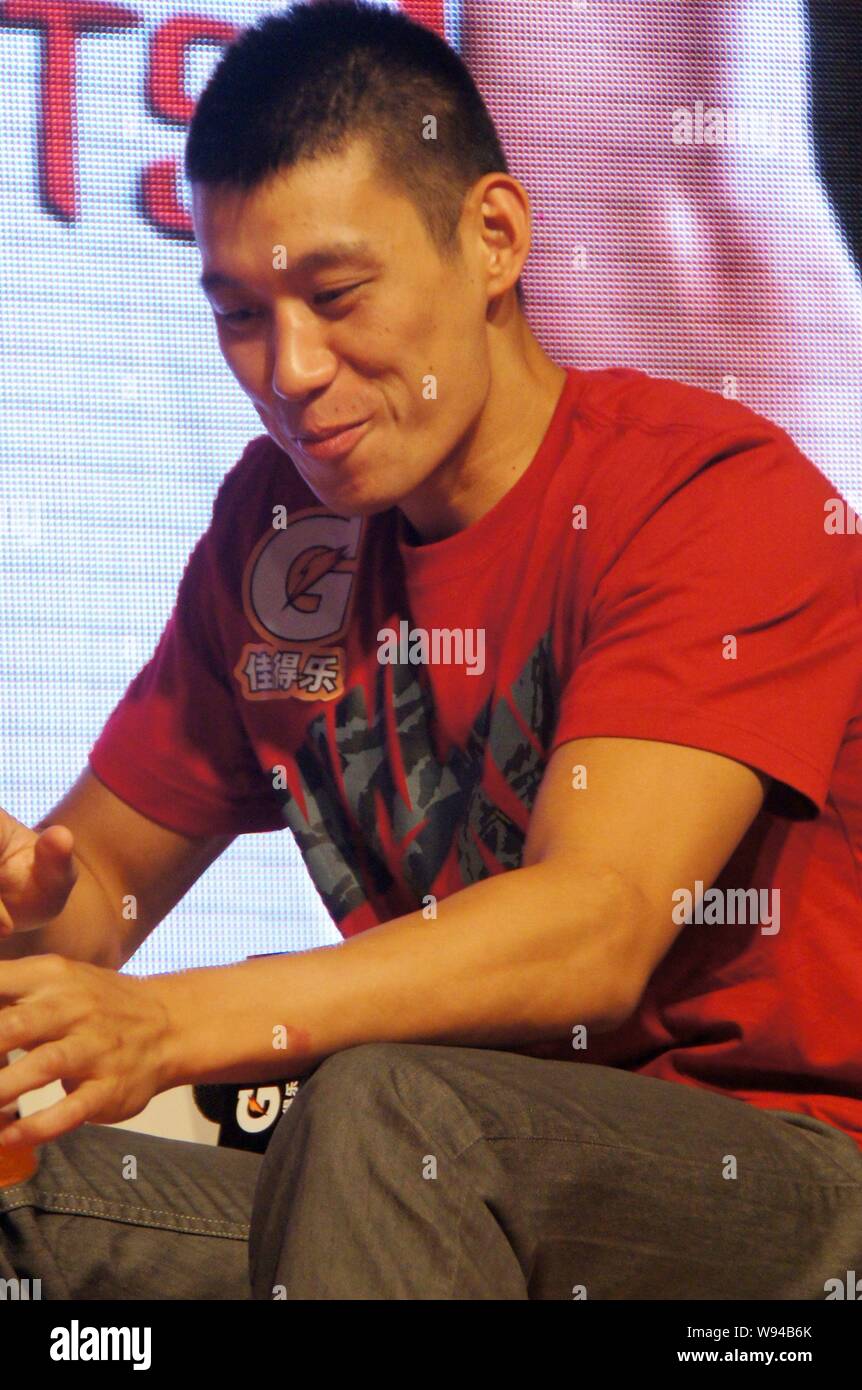 Houston rockets basketball hi-res stock photography and images - Alamy