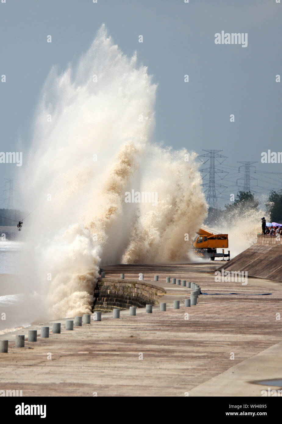 Huge tidal waves hit hi-res stock photography and images - Alamy