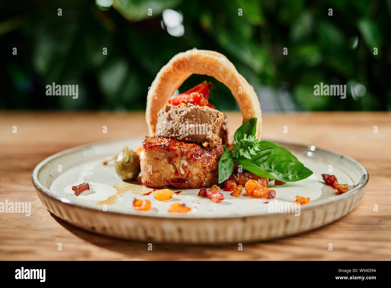 Meat greaves hi-res stock photography and images - Alamy