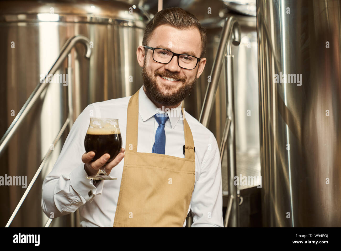 Brewer modern brewery glass hi-res stock photography and images - Alamy