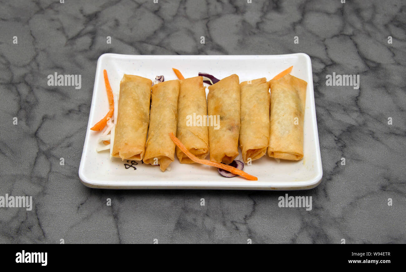Chinese food. Vegetable spring rolls Stock Photo - Alamy