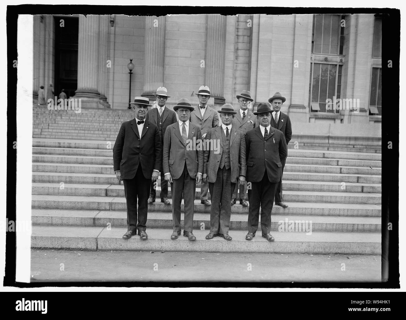 Advance guard hi-res stock photography and images - Alamy