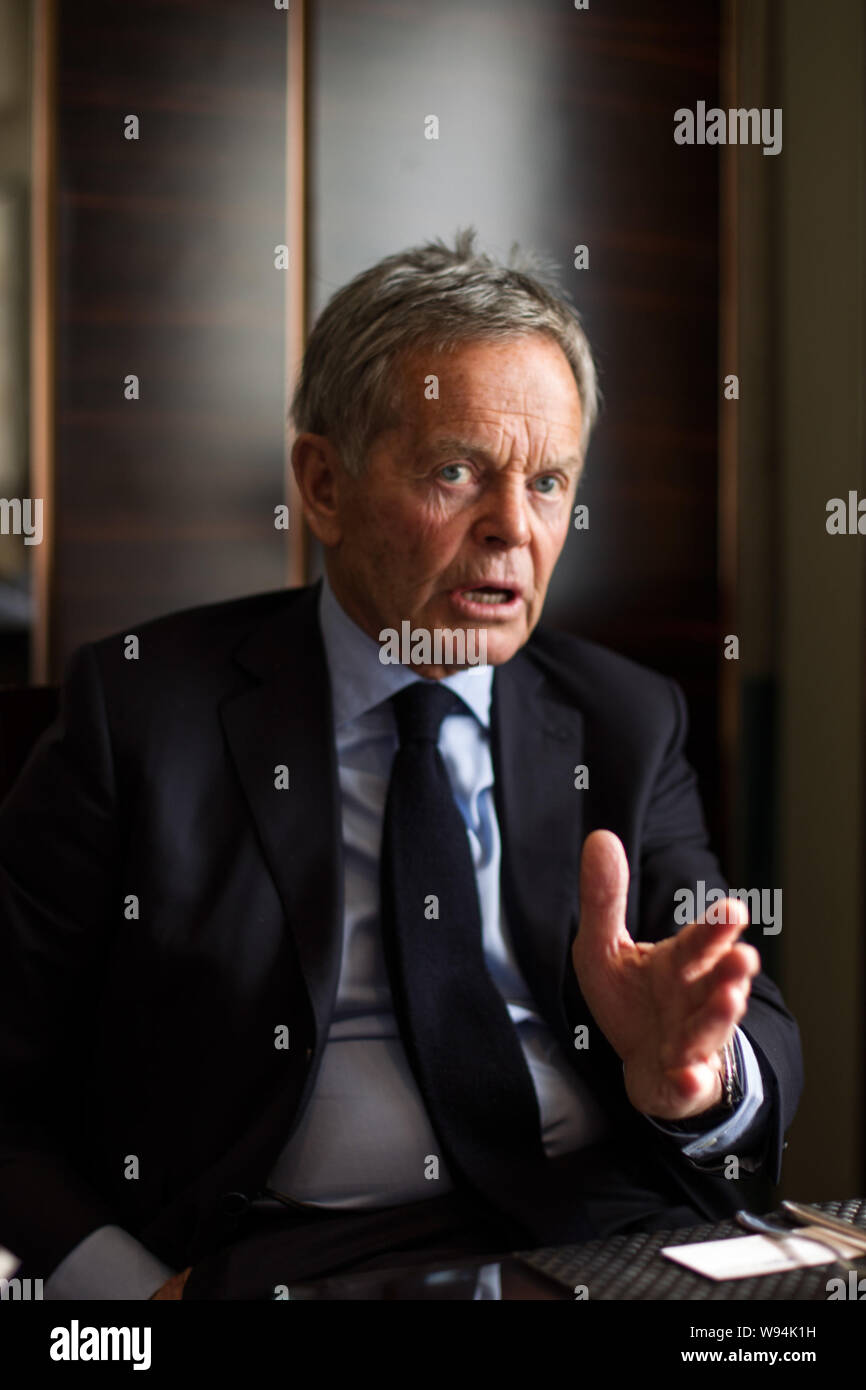 Simon murray cbe hi-res stock photography and images - Alamy