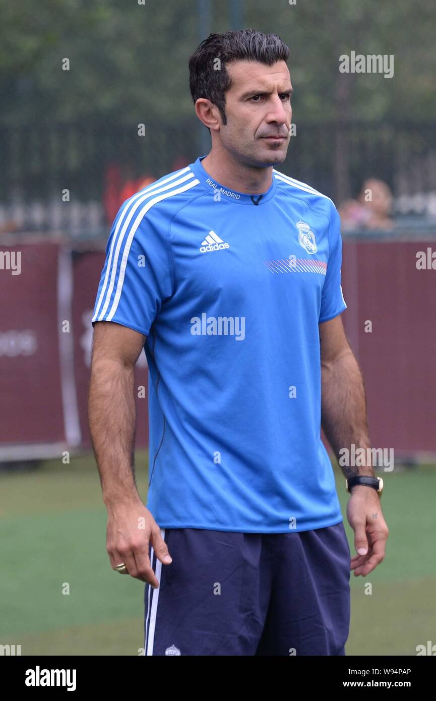 Portuguese football star Luis Figo of Real Madrid Leyendas attends a ...