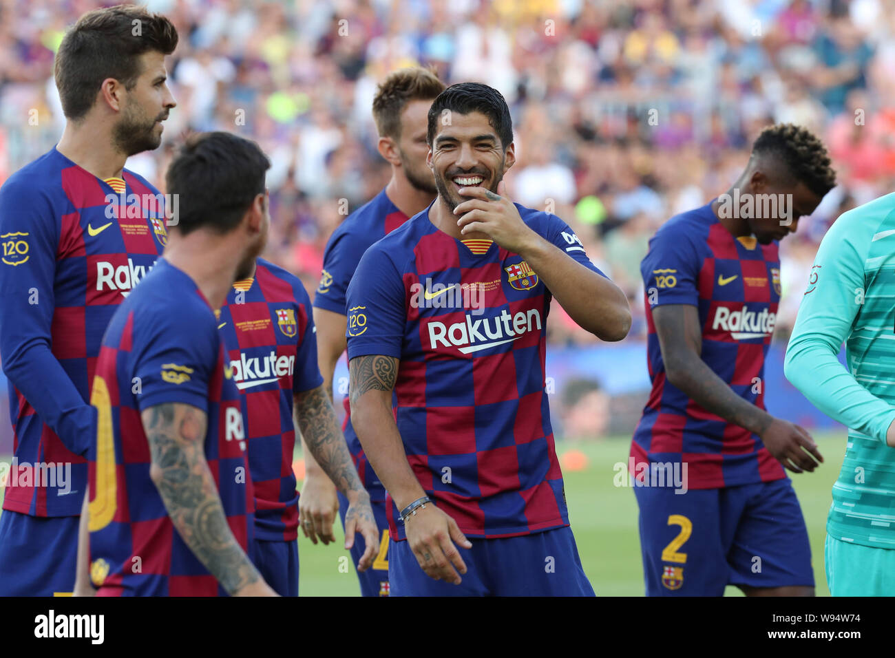 Luis suárez barcelona trophy hi-res stock photography and images - Alamy