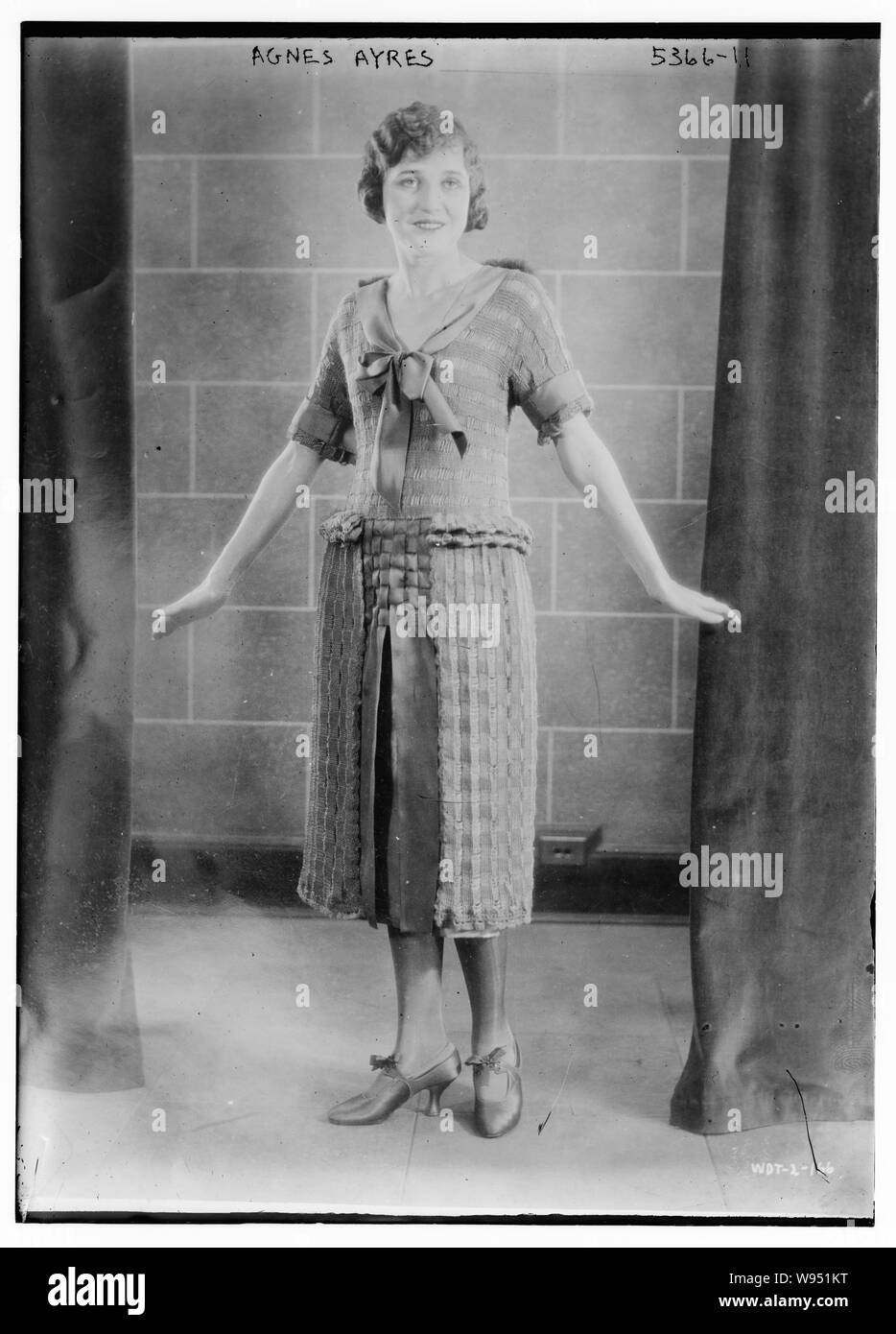 Agnes ayres hi-res stock photography and images - Alamy