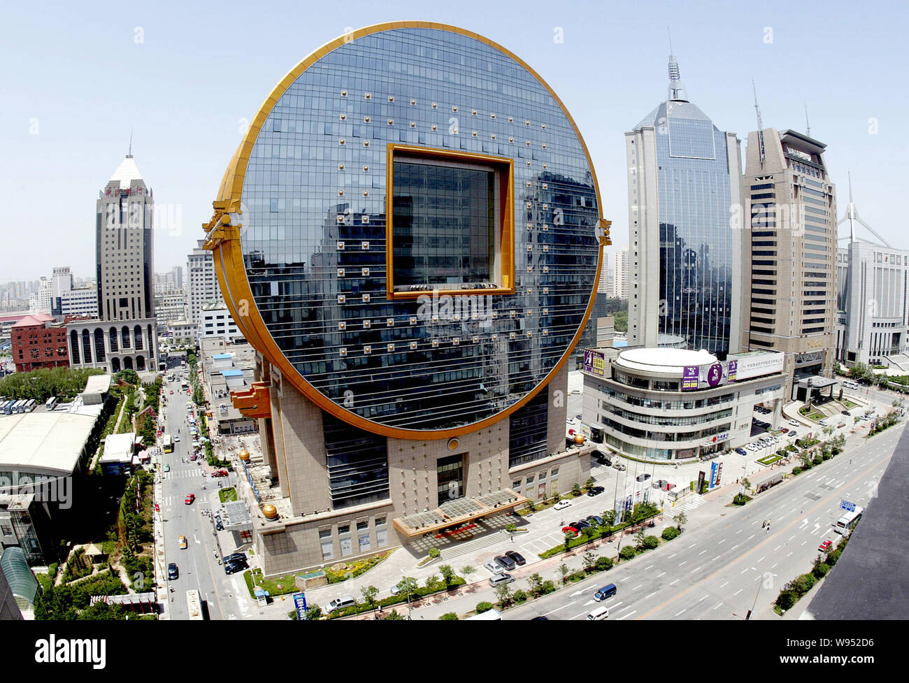 Shenyang skyline hi-res stock photography and images - Alamy