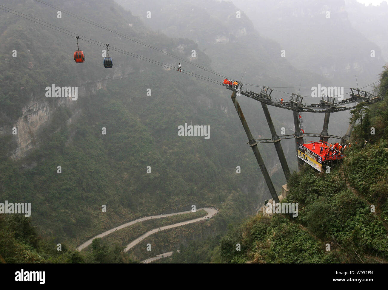 --File--View of the Tianmen Shan cable car at the Zhangjiajie Resort in ...
