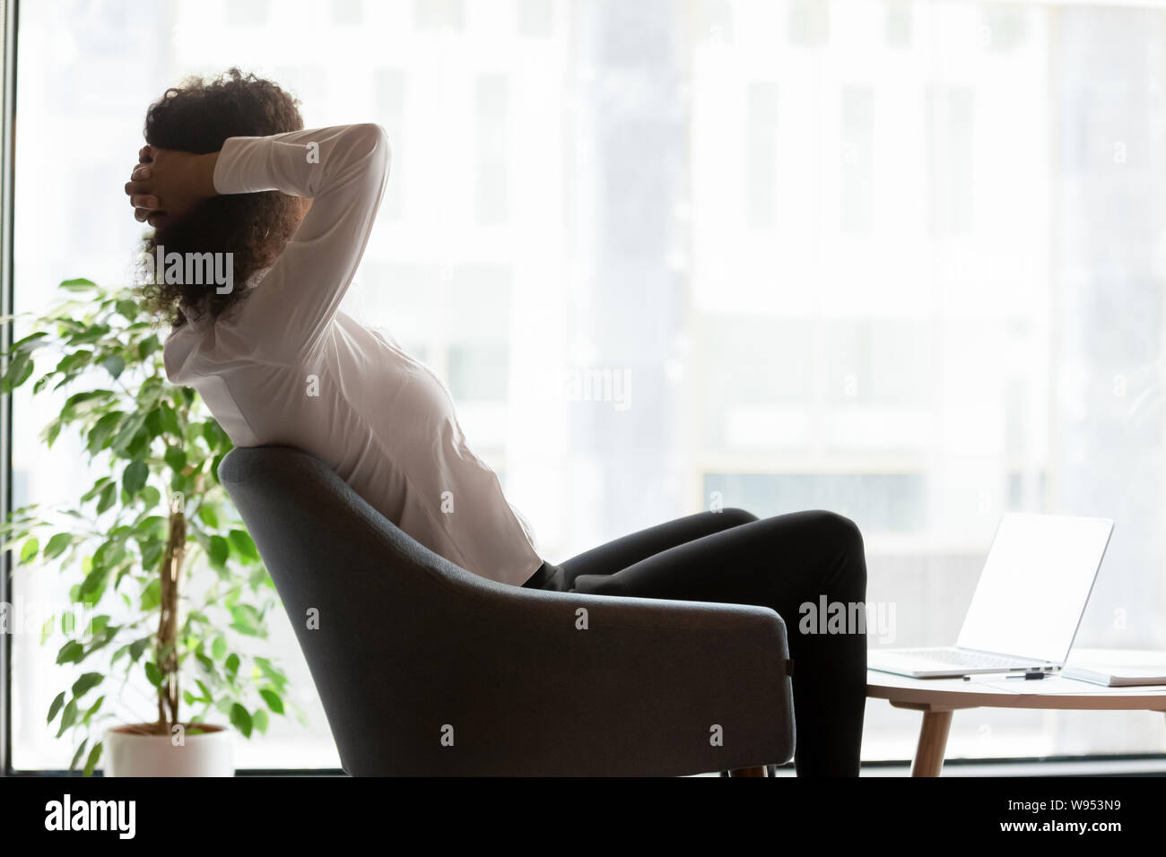 Break room relaxing work hi-res stock photography and images - Alamy