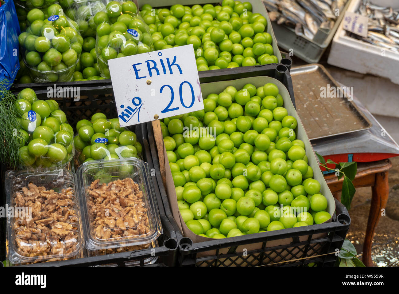 Erik fruit hi-res stock photography and images - Alamy