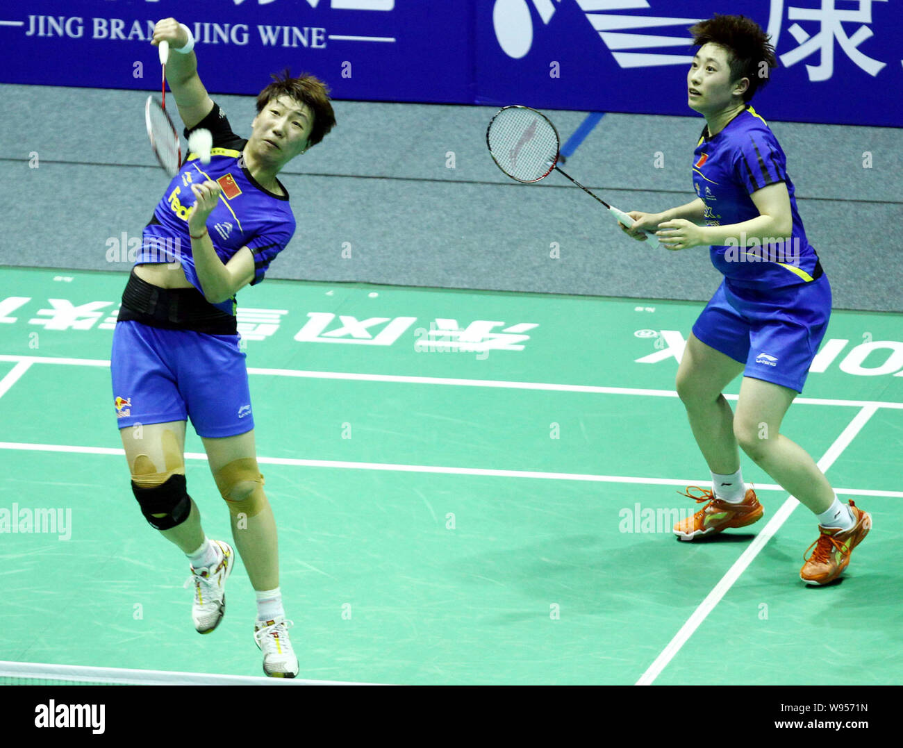Yu Yang, right, and Wang Xiaoli of China compete against Duanganong ...