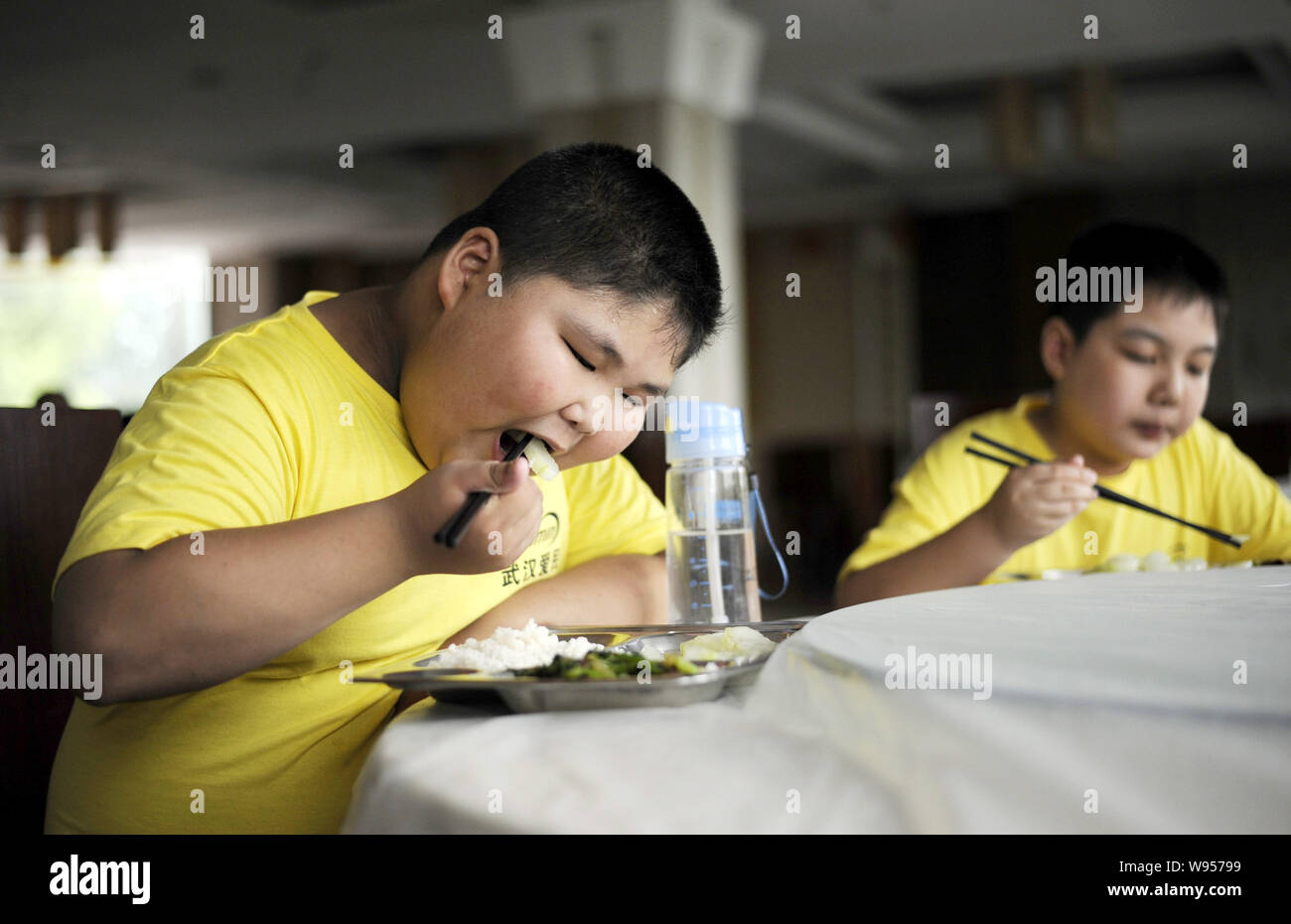 Overweight children camp hi-res stock photography and images - Alamy