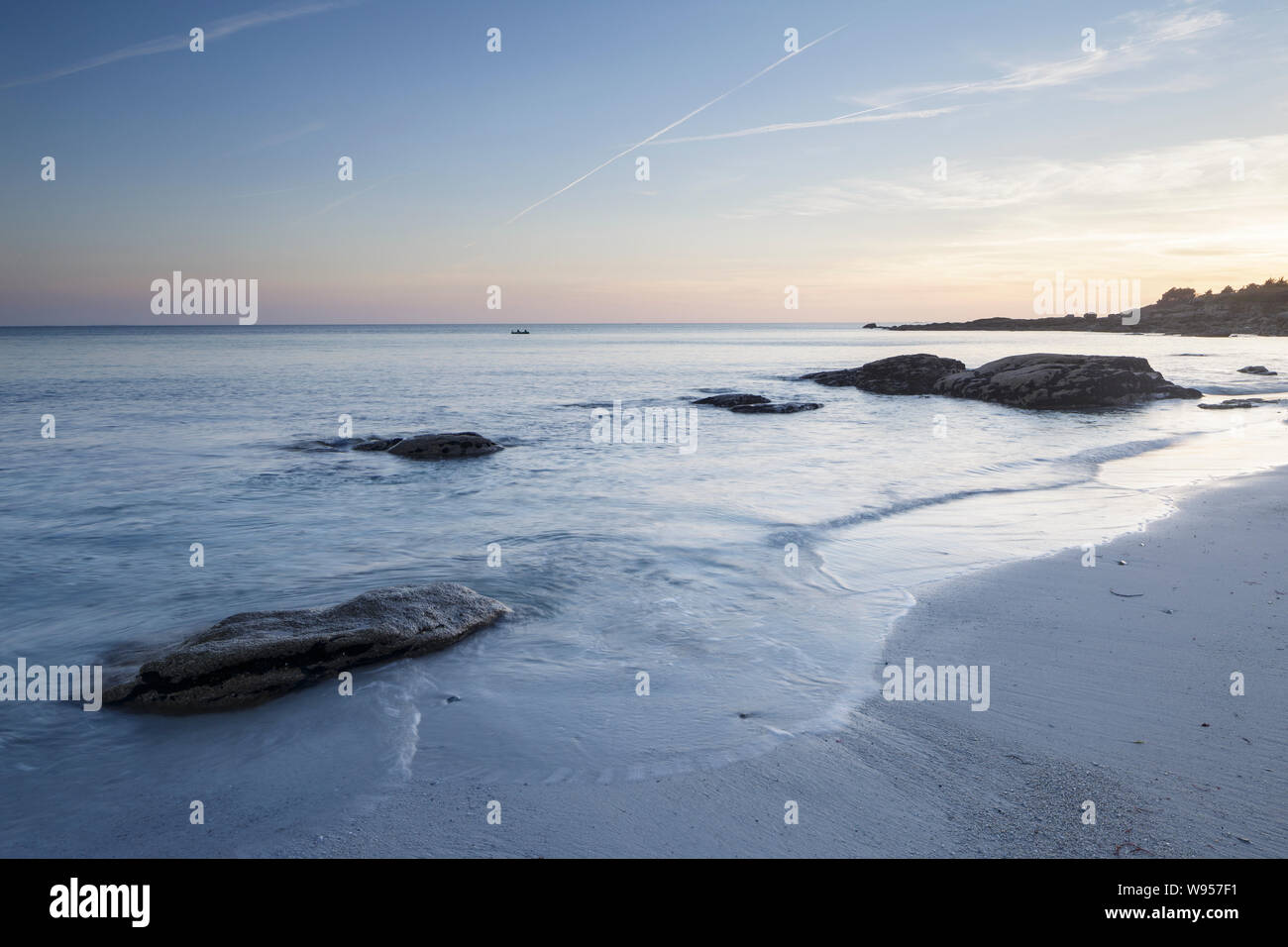 The beach at Beg Meil in Brittany, France Stock Photo - Alamy