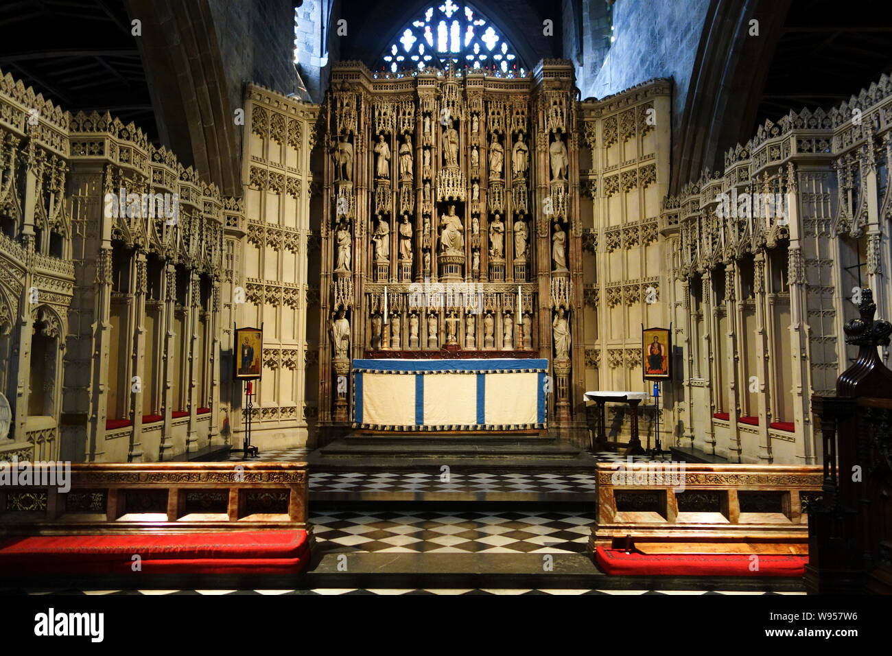 Newcastle cathedral hi-res stock photography and images - Alamy