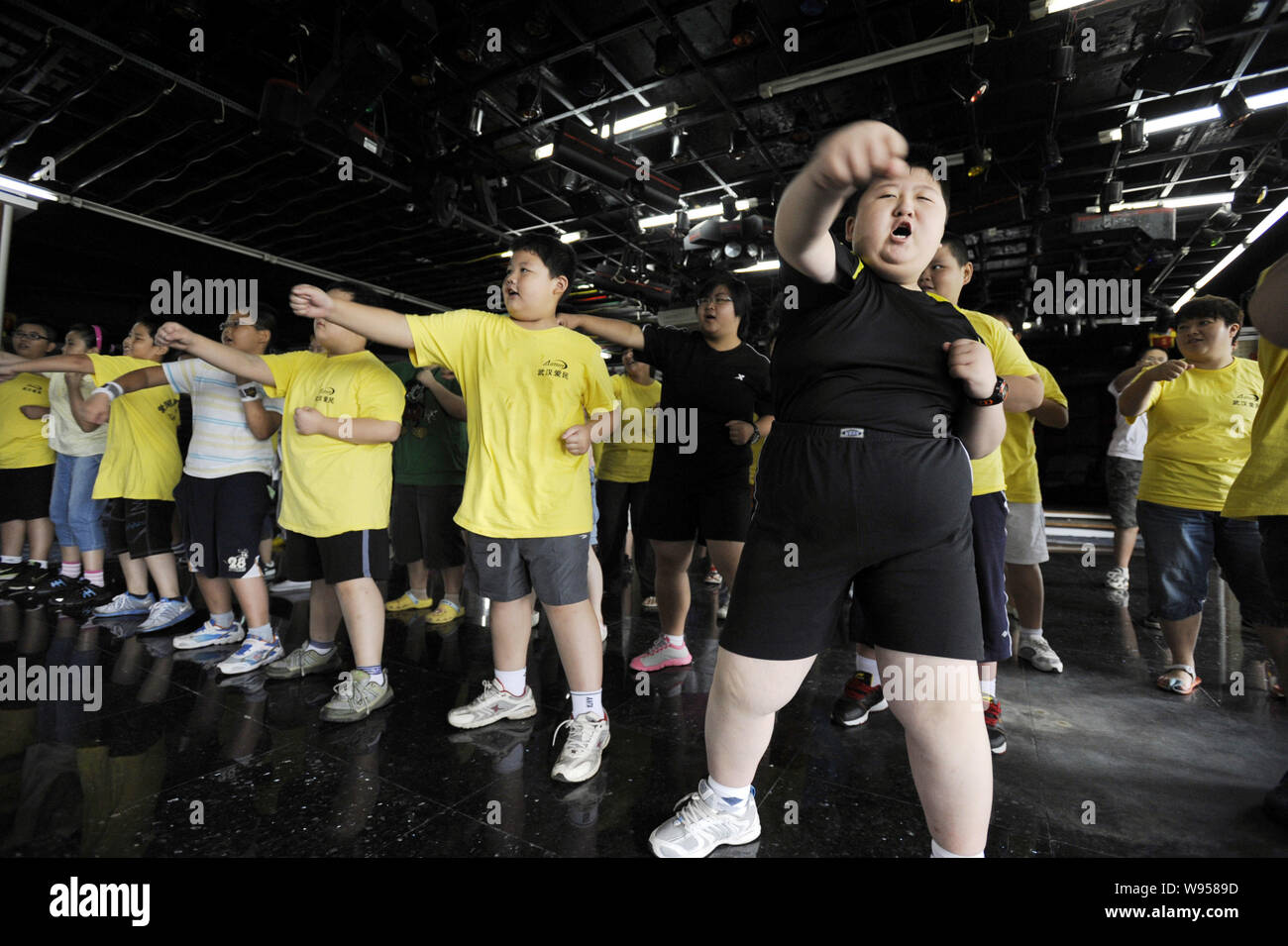 Overweight children camp hi-res stock photography and images - Alamy