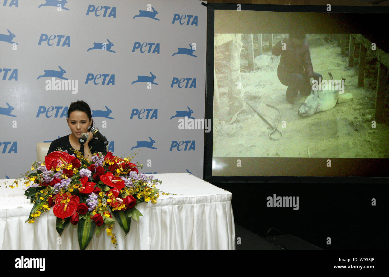 Annie yi hi-res stock photography and images - Alamy