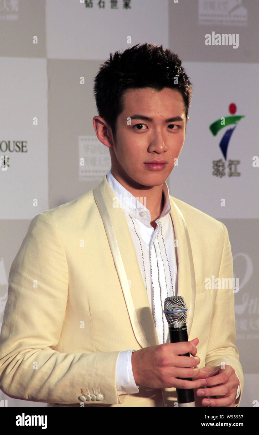 Taiwanese actor Ko Chen Tung arrives for the 12th Chinese Film Media ...