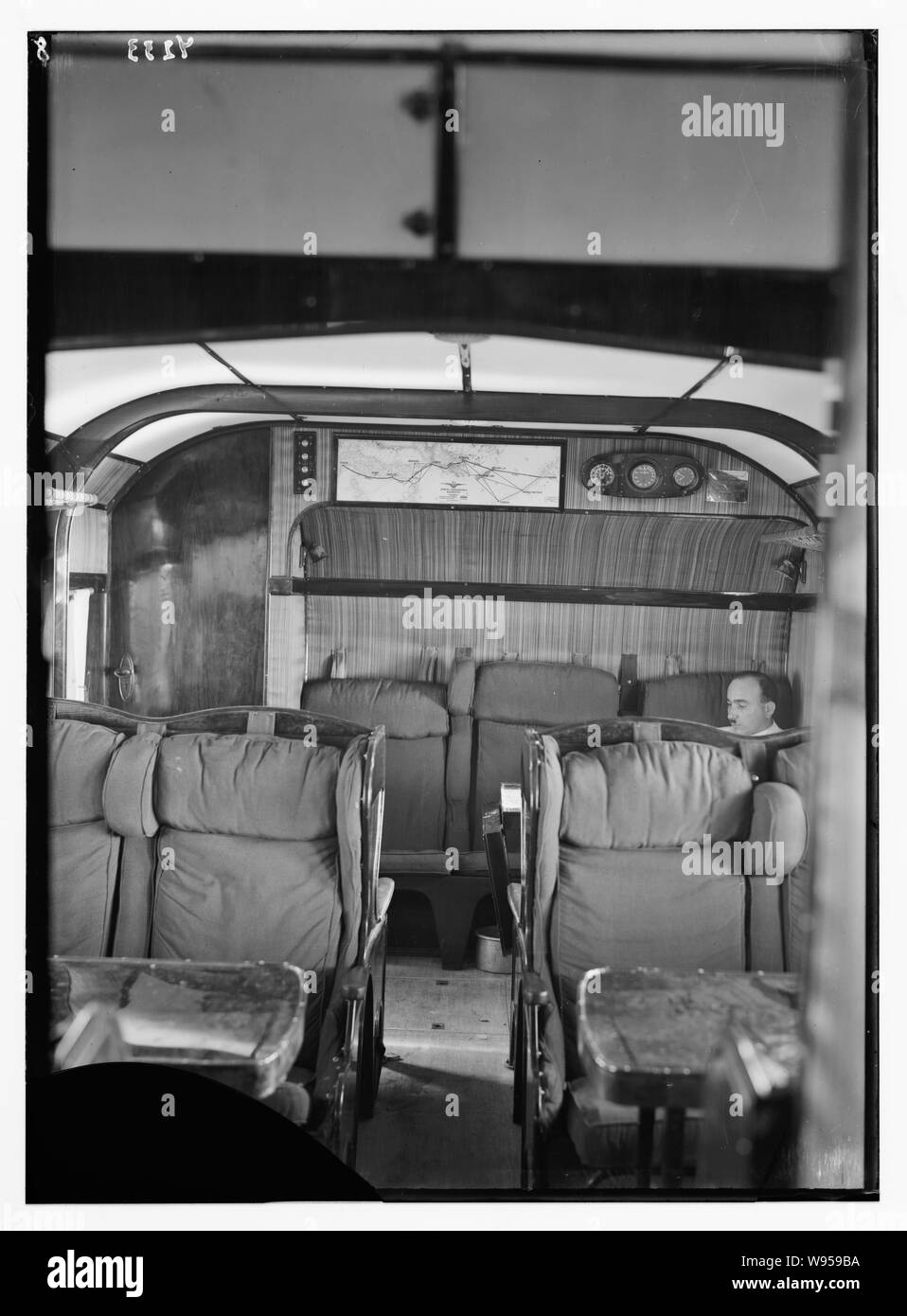 Sea view cabin Black and White Stock Photos & Images - Alamy