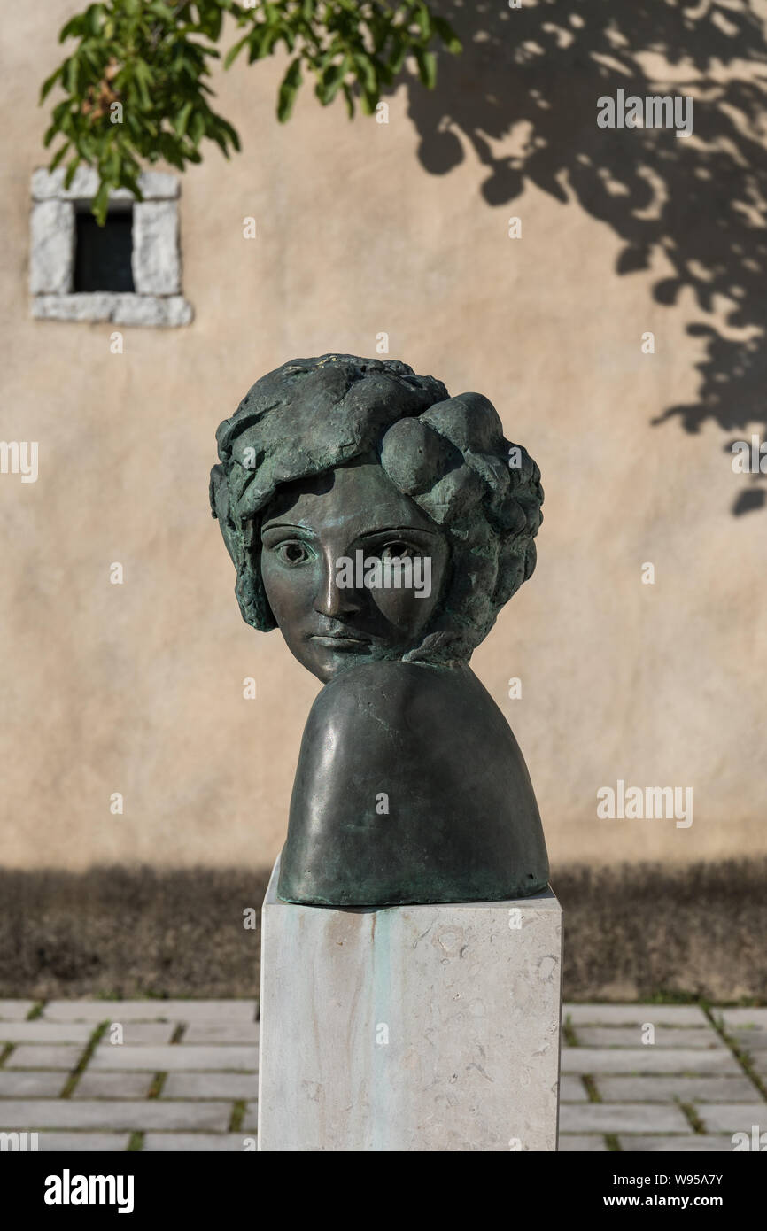 Statue of famous Slovenian actress and beauty queen Italina Lida Ida ...