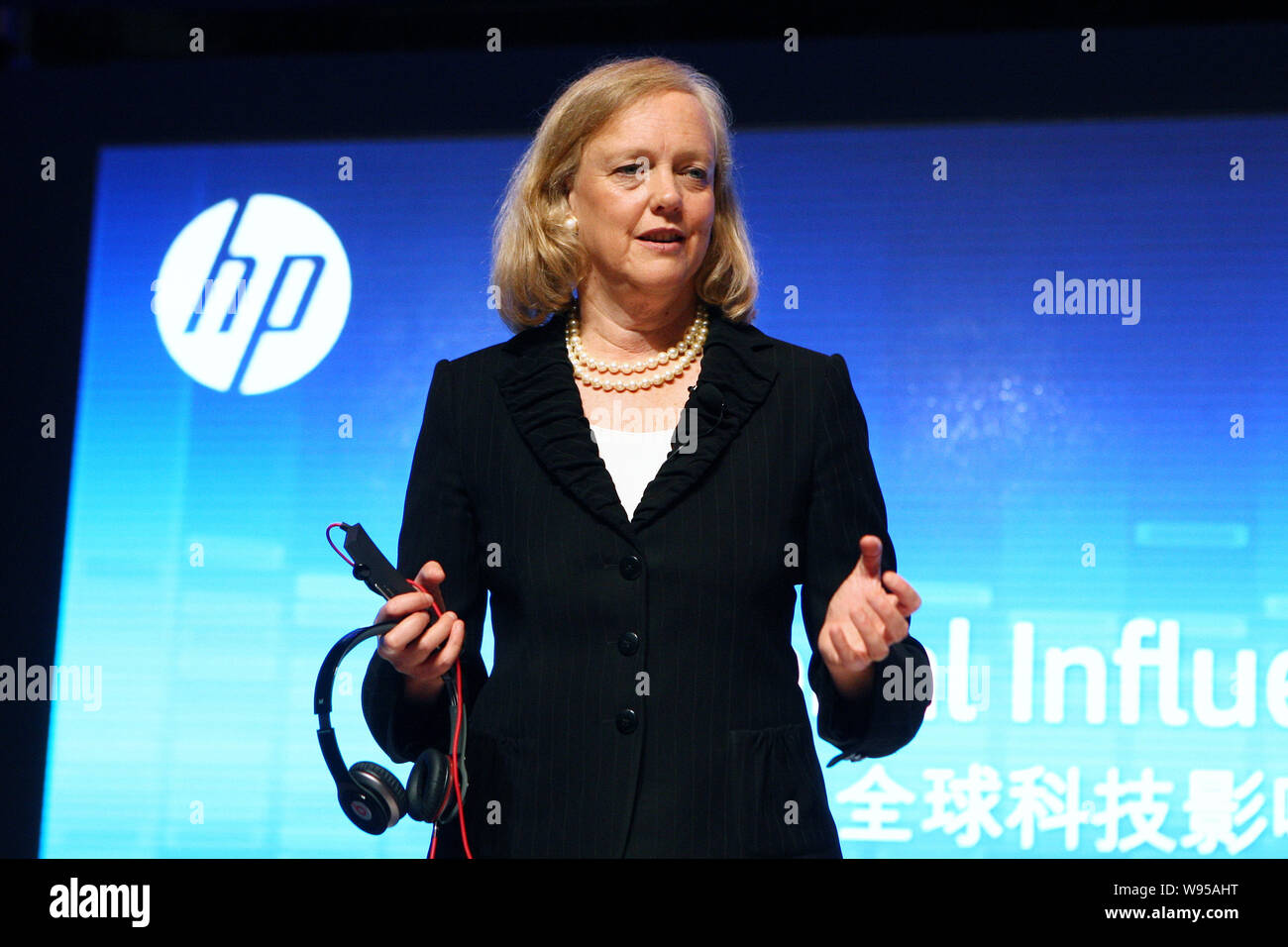 Meg whitman hewlett packard hi-res stock photography and images - Alamy