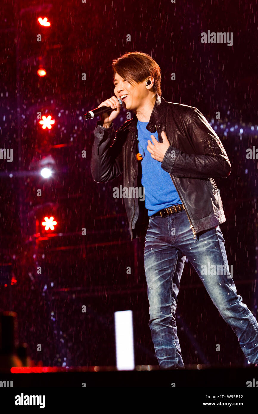 Chinese descendant america hi-res stock photography and images - Alamy