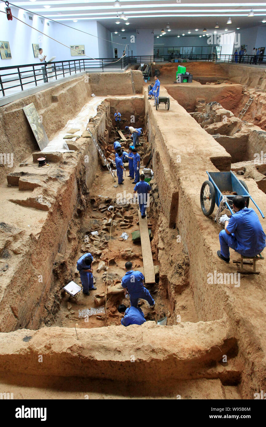 Chinese archaeologists excavate terracotta warriors in the No.1 Pit at ...