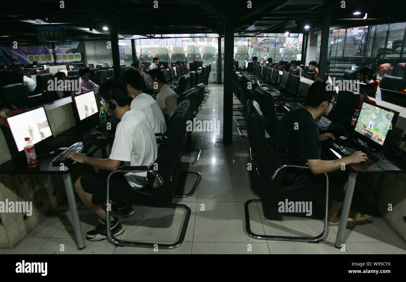 --File--Chinese netizens are seen at an Internet cafe in Beijing, China ...
