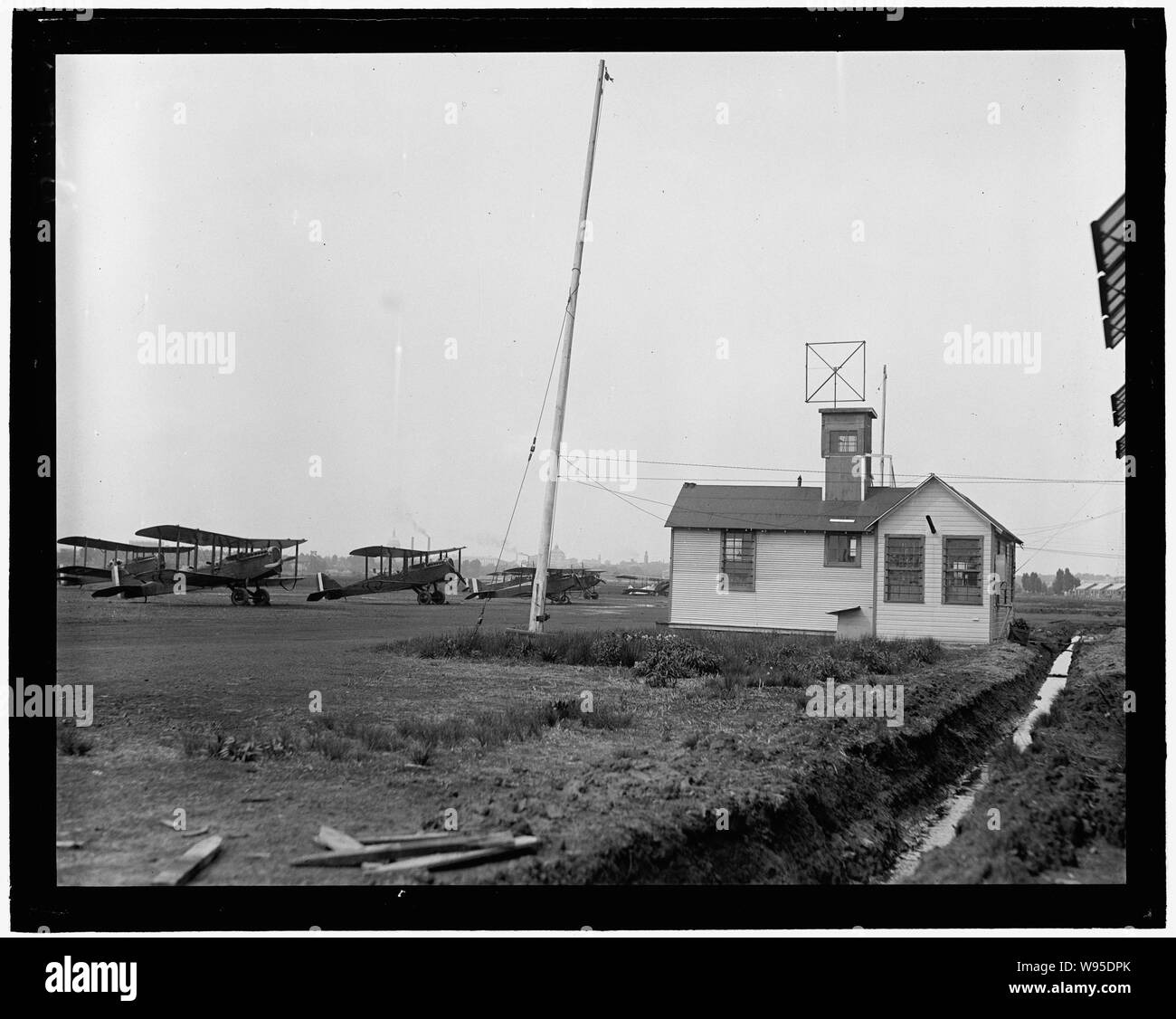 Military aircraft on airfield Black and White Stock Photos & Images - Alamy