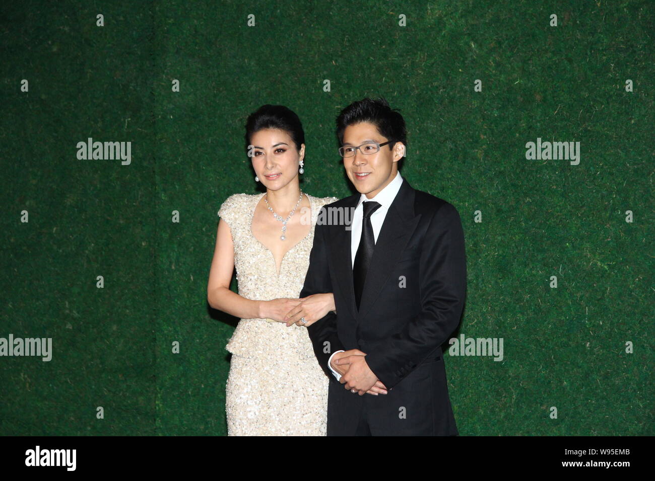 Chinese wedding in hong kong hi-res stock photography and images - Alamy