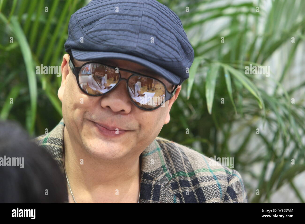 Robert au yeung hi-res stock photography and images - Alamy