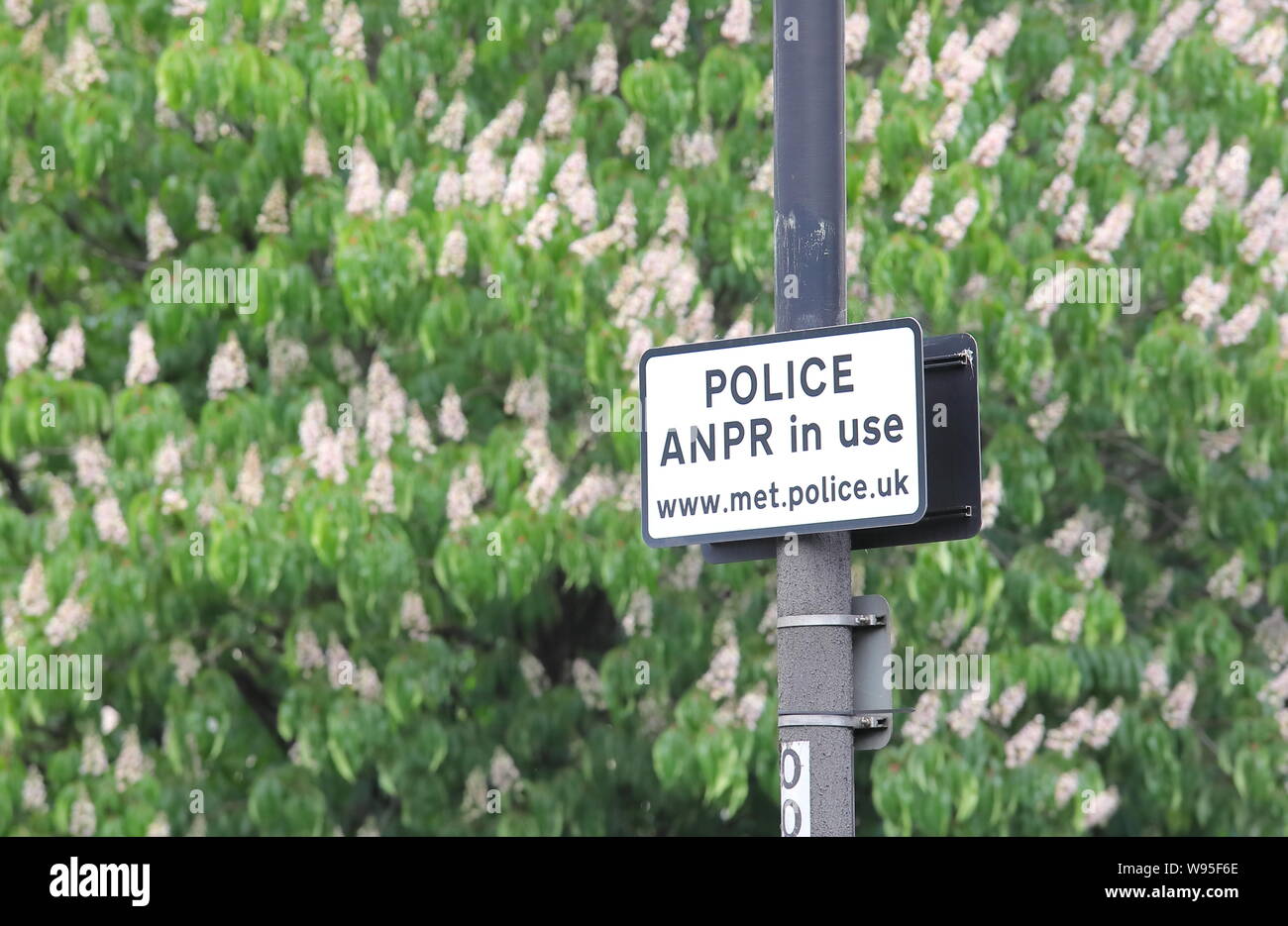 Police ANPR Automatic number plate recognition in use sign London UK Stock Photo - Alamy