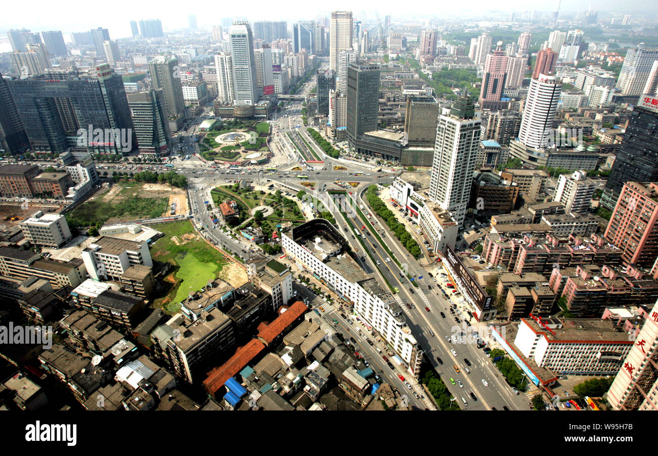 --File--Aerial view of Changsha city, central Chinas Hunan province, 23 ...