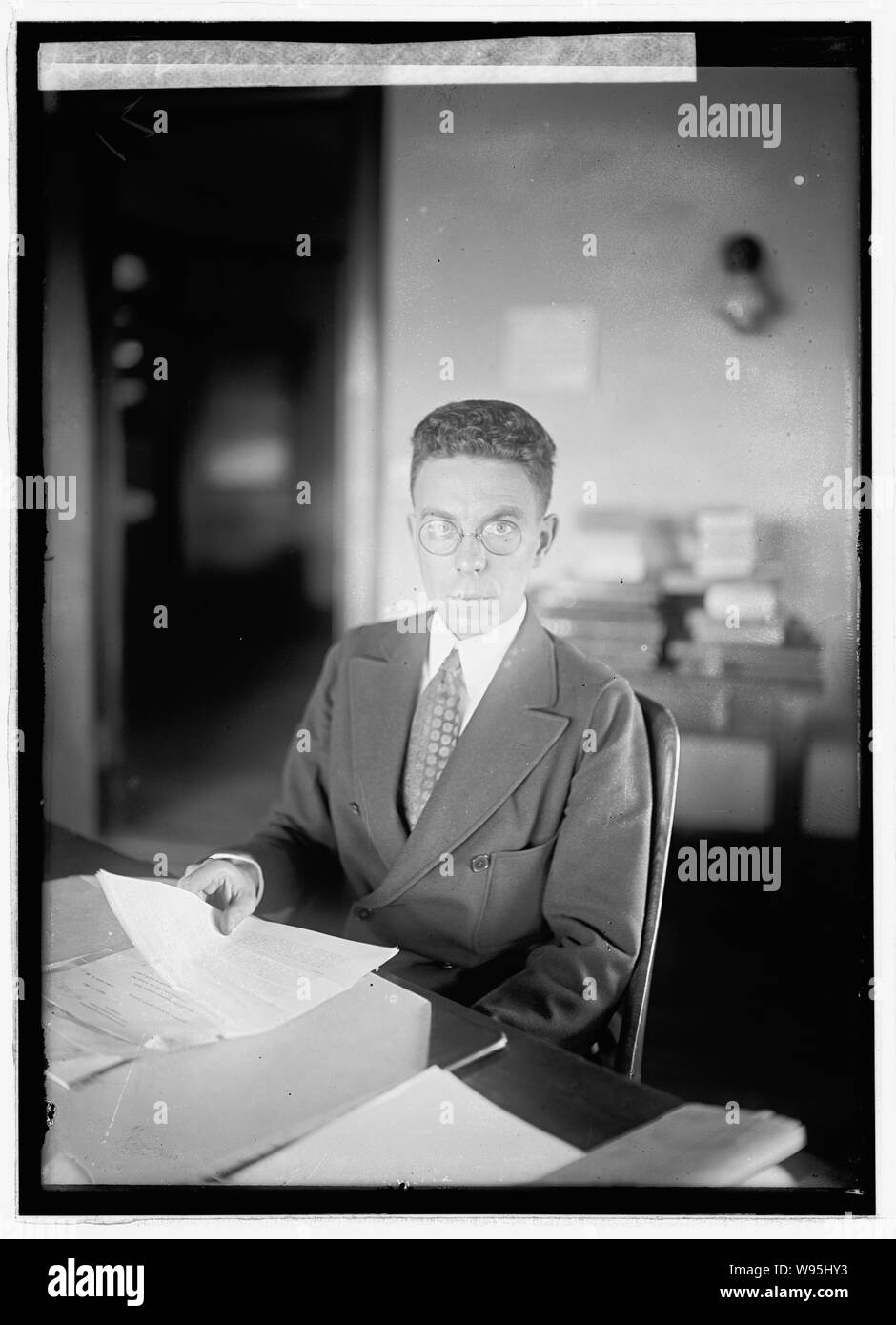 19 8 g hi-res stock photography and images - Alamy