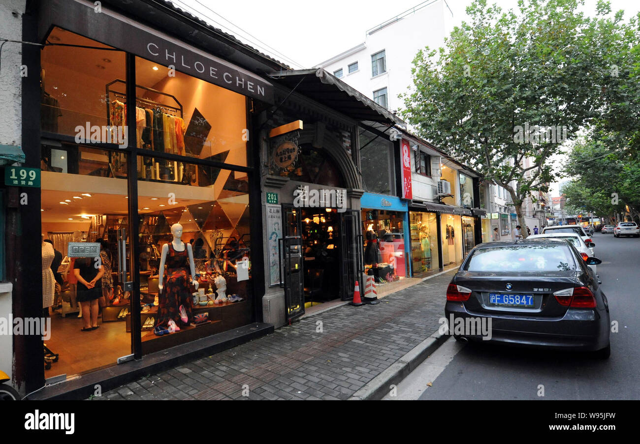 Jinxian road hi-res stock photography and images - Alamy