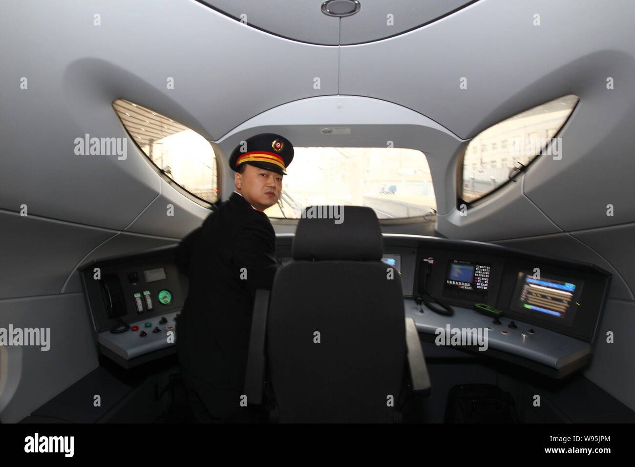 Bullet train driver hi-res stock photography and images - Alamy