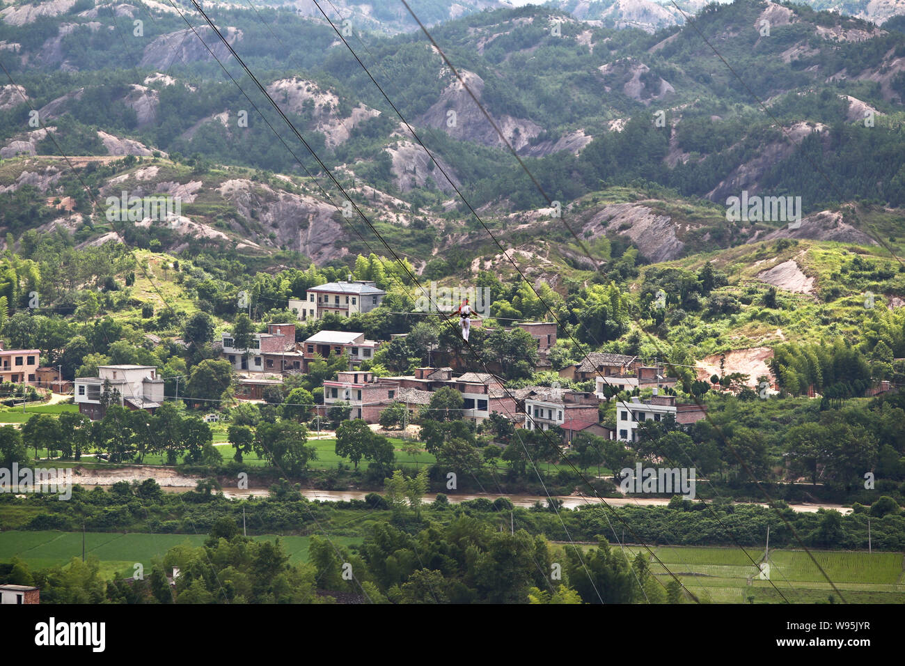 Walks backwards hi-res stock photography and images - Alamy