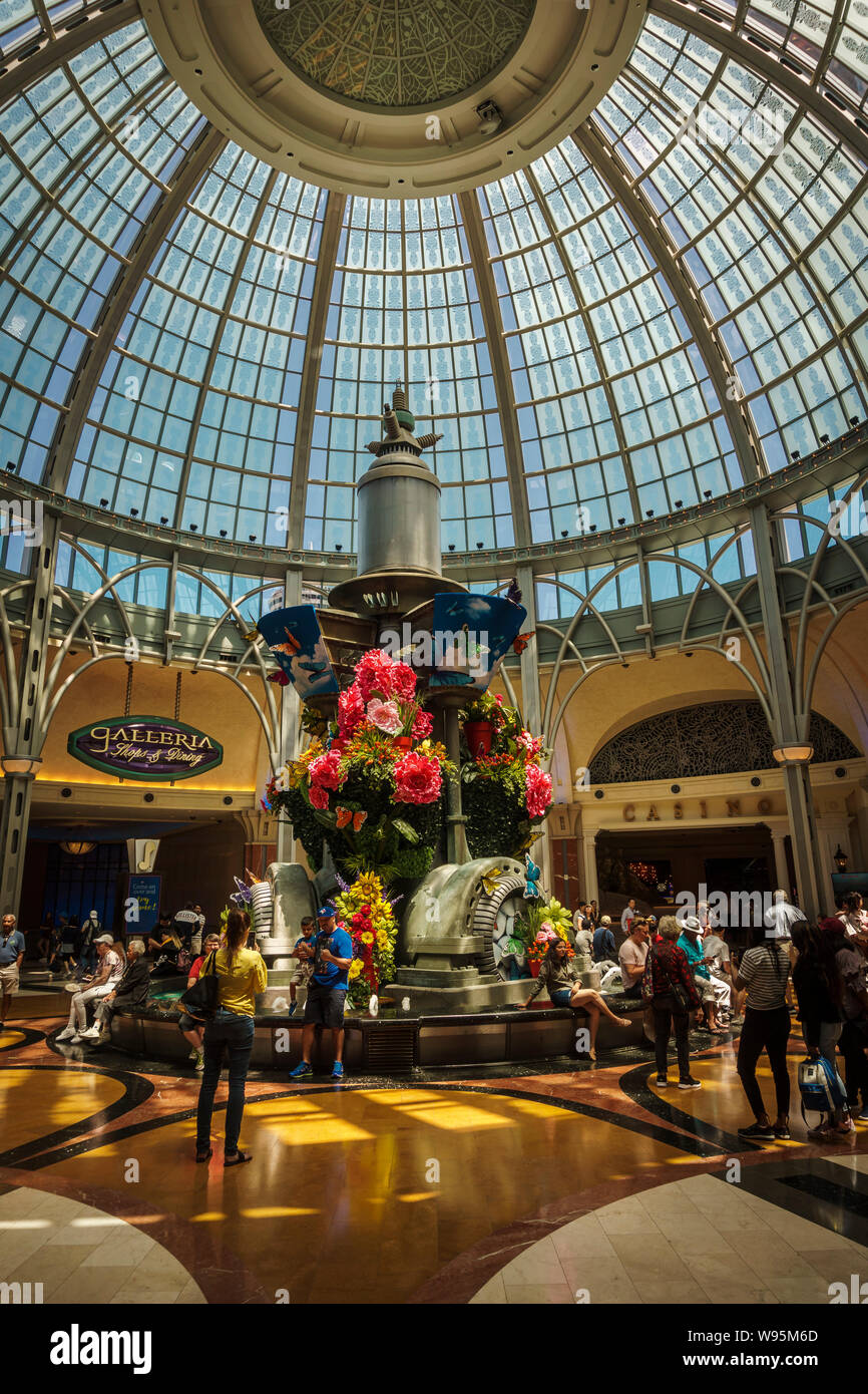 Niagara Falls, Canada, 2019 - Fountain area inside Fallsview shopping ...