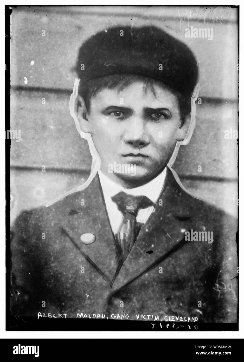 Victim of violence Black and White Stock Photos & Images - Alamy